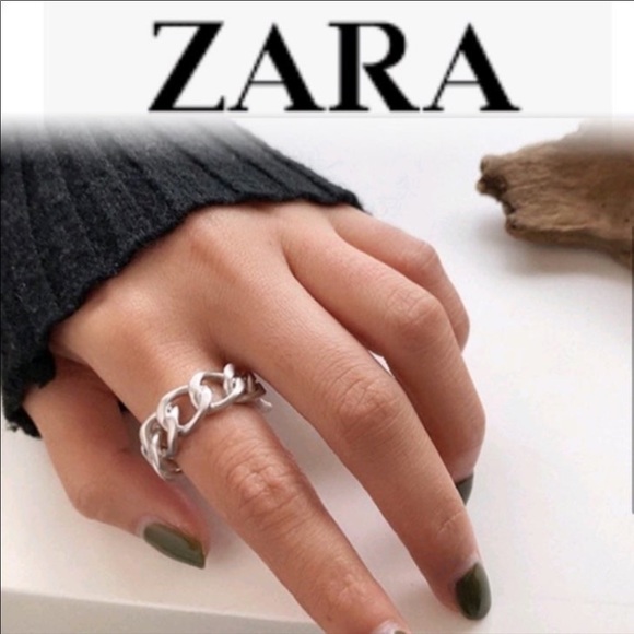 Zara | Jewelry | Zara 8kt White Gold Diamond Polish Chain Band Ring ...